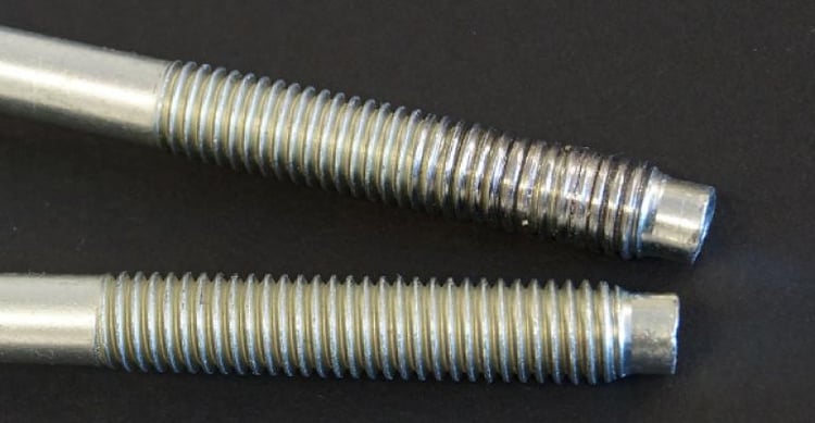 How do I Assemble and Maintain a Sample Cylinder?